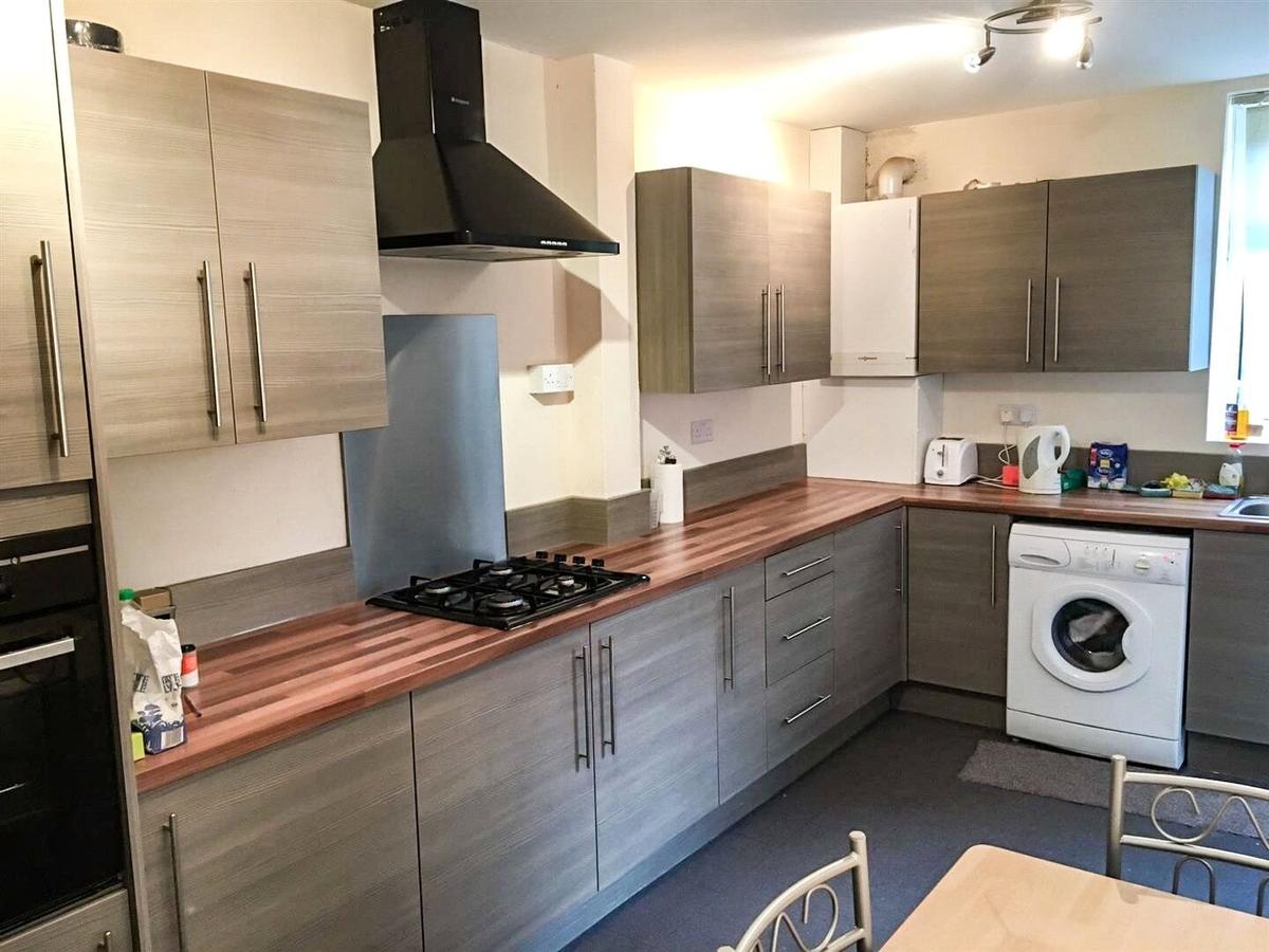 5 bedroom house for rent Whitby Road, Manchester, M14 6GH | UniHomes