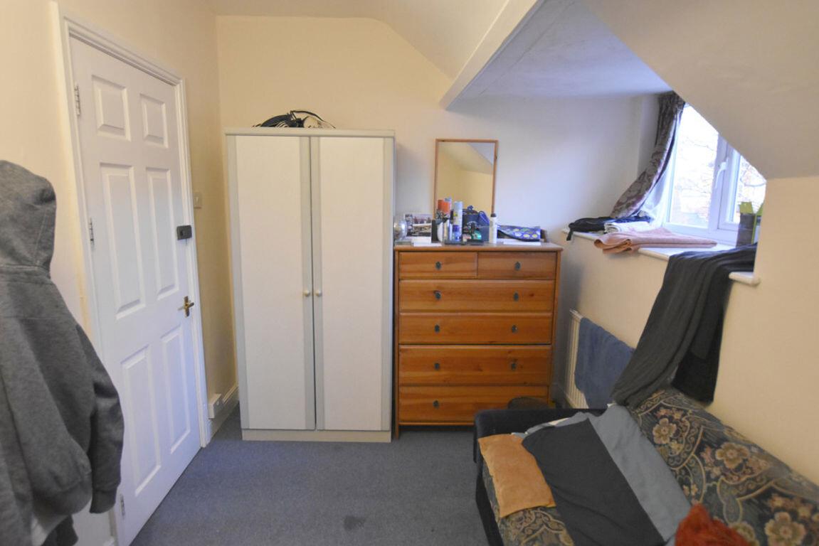 4 bedroom house for rent Albert Grove Nottingham, NG7 1PB | UniHomes