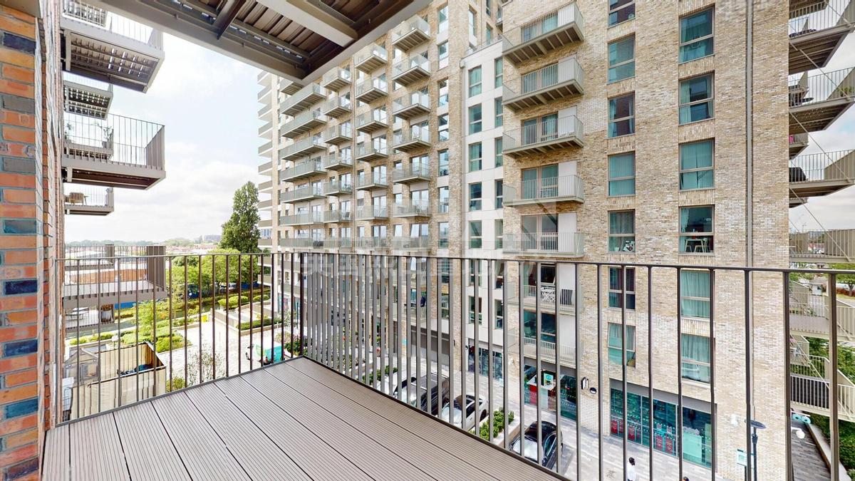 2 bedroom apartment for rent Quay Walk London, HA0 1BE | UniHomes