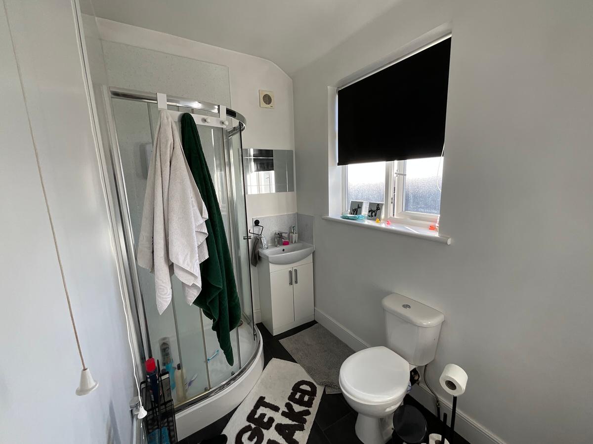 8 bedroom house for rent Harrington Drive Nottingham, NG7 1JN | UniHomes