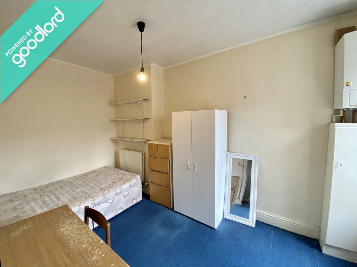 3 bedroom house for rent Heald Place Fallowfield, Manchester, M14 5NJ ...