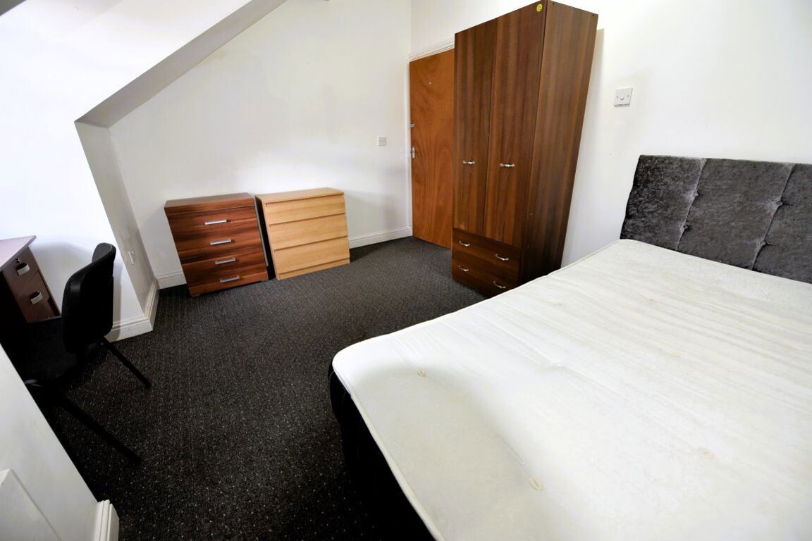 5 bedroom house for rent Harold Grove Leeds, LS6 1LB | UniHomes