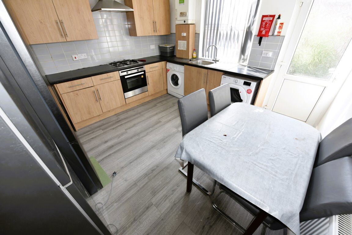 5 bedroom house for rent Harold Grove Leeds, LS6 1LB | UniHomes
