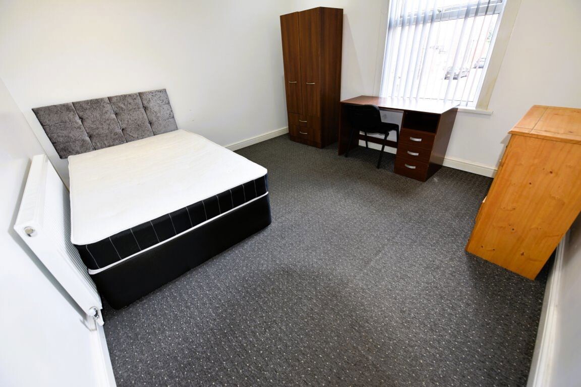 5 bedroom house for rent Harold Grove Leeds, LS6 1LB | UniHomes