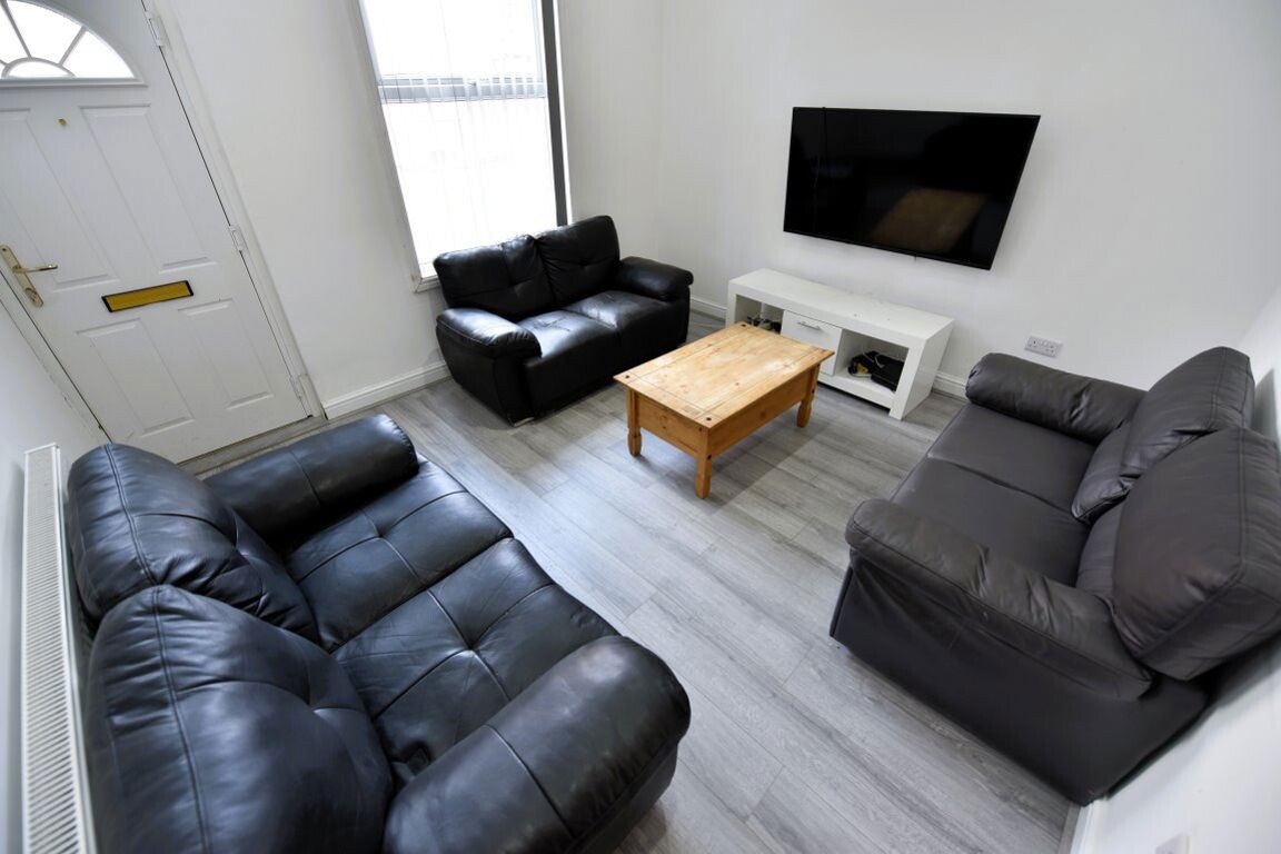 5 bedroom house for rent Harold Grove Leeds, LS6 1LB | UniHomes
