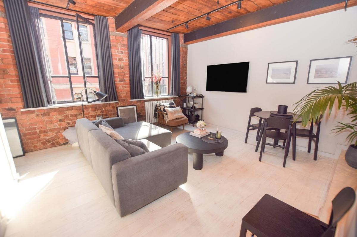 1 bedroom house for rent Smithfield Buildings Manchester, M4 1LA | UniHomes