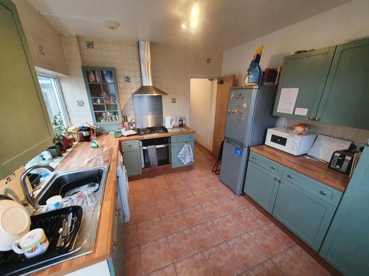 5 bedroom house for rent Heathfield Place Cardiff, CF14 3JZ | UniHomes
