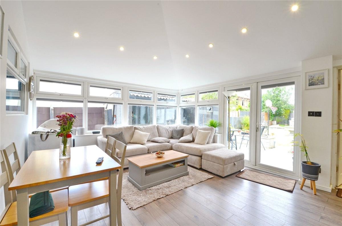 4 bedroom house for rent Landseer Avenue Bristol, BS7 9YP | UniHomes