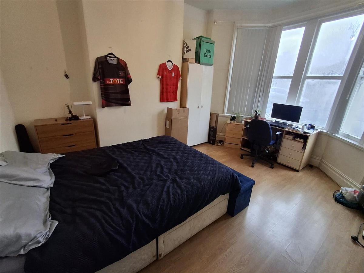 6 bedroom house for rent Pen-Y-Wain Road Cardiff, CF24 4GE | UniHomes