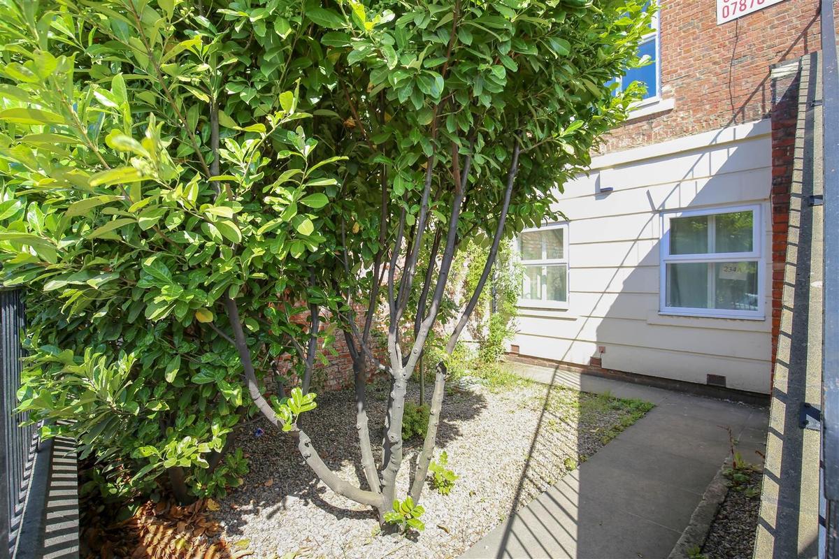 3 bedroom apartment for rent Westgate Road Newcastle, NE4 6AP | UniHomes