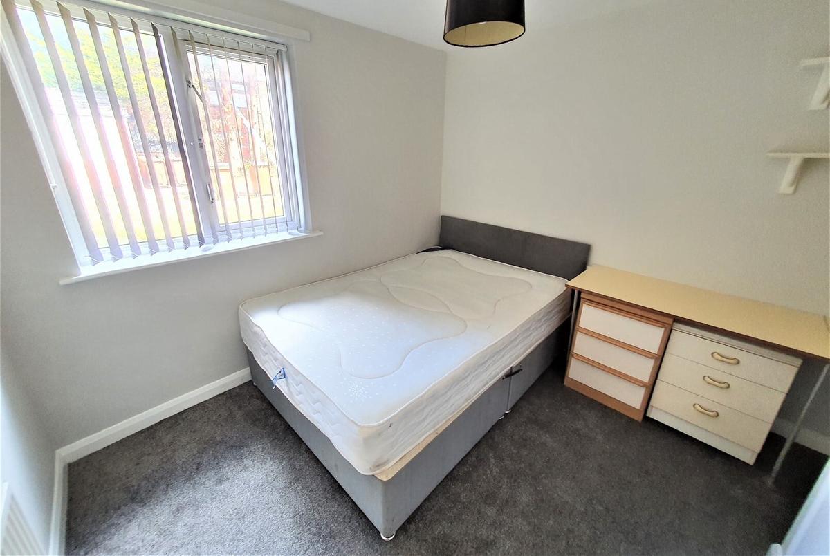 2 bedroom house for rent 50 - 56 De Grey Street Hull, HU5 2SA | UniHomes