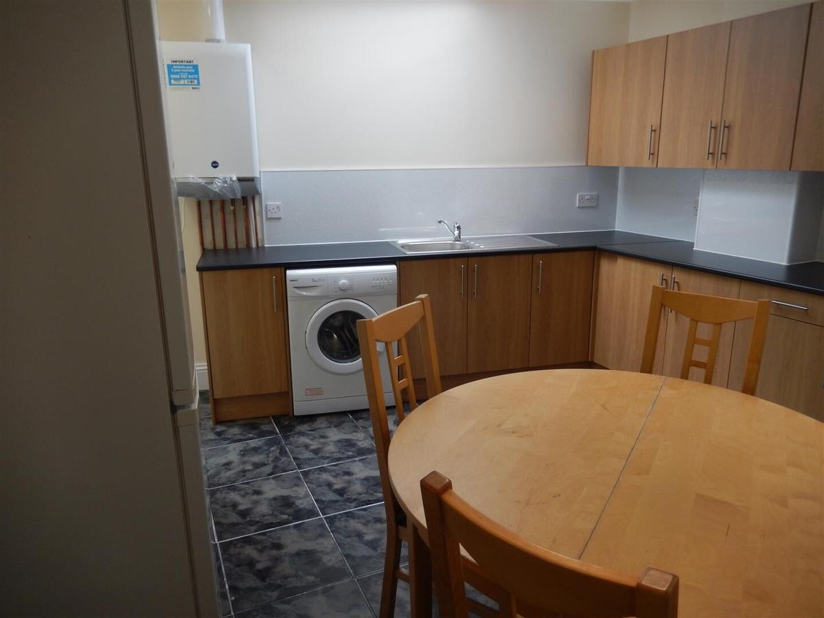 5 bedroom house for rent Grosvenor Road, Newcastle, NE2 2RQ | UniHomes