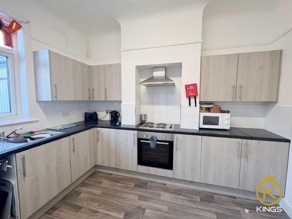 4 bedroom house for rent Somers Road, Portsmouth, PO5 4PS | UniHomes