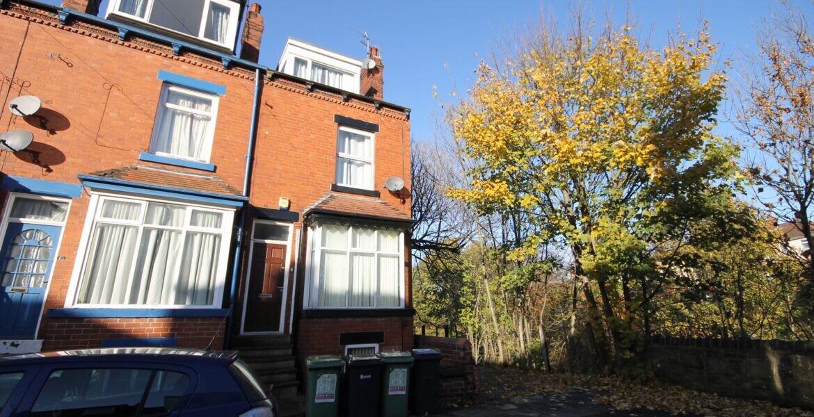 6 bedroom house for rent Graham Grove Leeds, LS4 2NF | UniHomes
