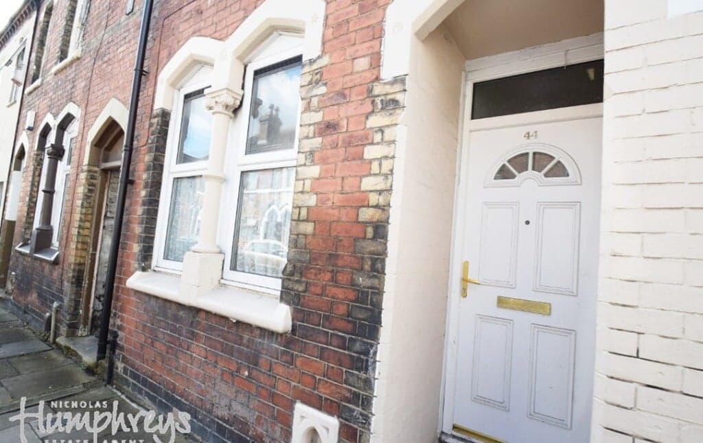 3 Bedroom Apartment For Rent Beresford Street Stoke On Trent St4 2ex