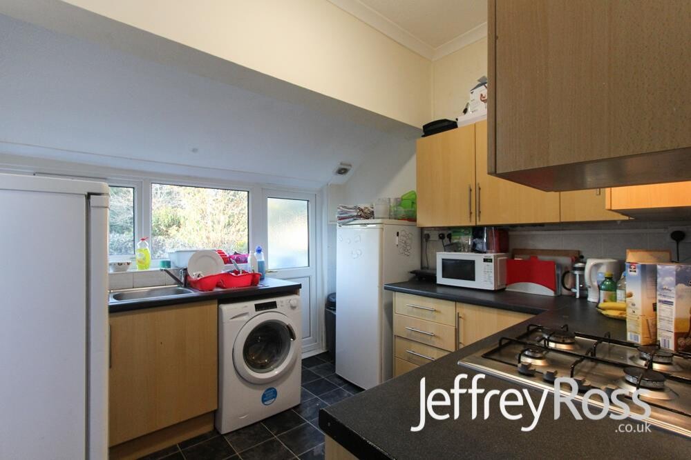6 bedroom house for rent Malefant Street, Cardiff, CF24 4QG | UniHomes