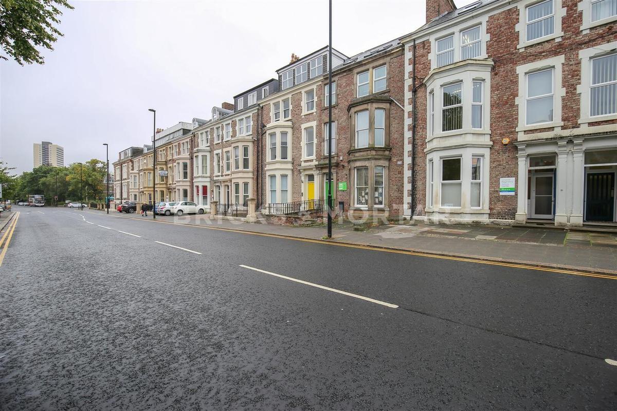 4 bedroom apartment for rent Portland Terrace Newcastle, NE2 1QQ | UniHomes