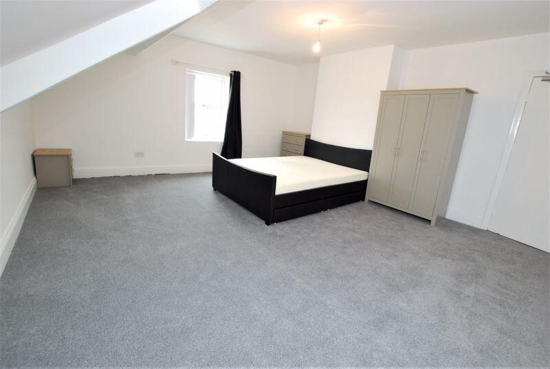 4 bedroom apartment for rent Meldon Terrace, Newcastle, NE6 5XP | UniHomes