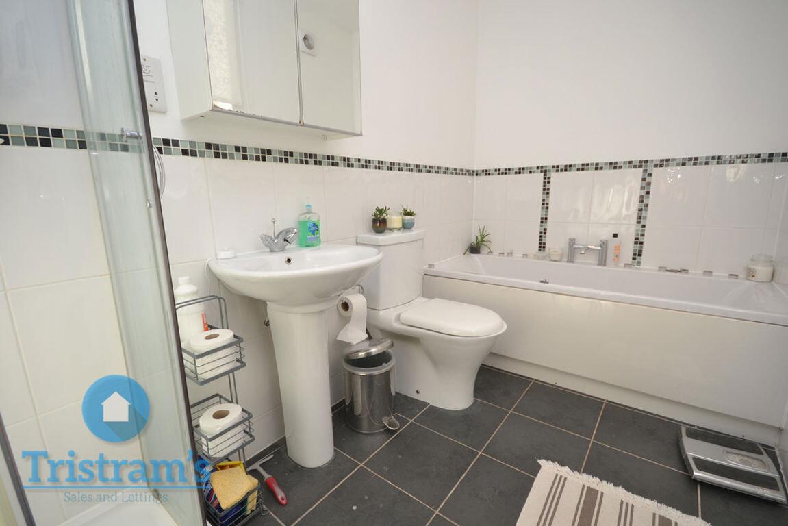 4 bedroom house for rent Victoria Road, Nottingham, NG2 7JW | UniHomes
