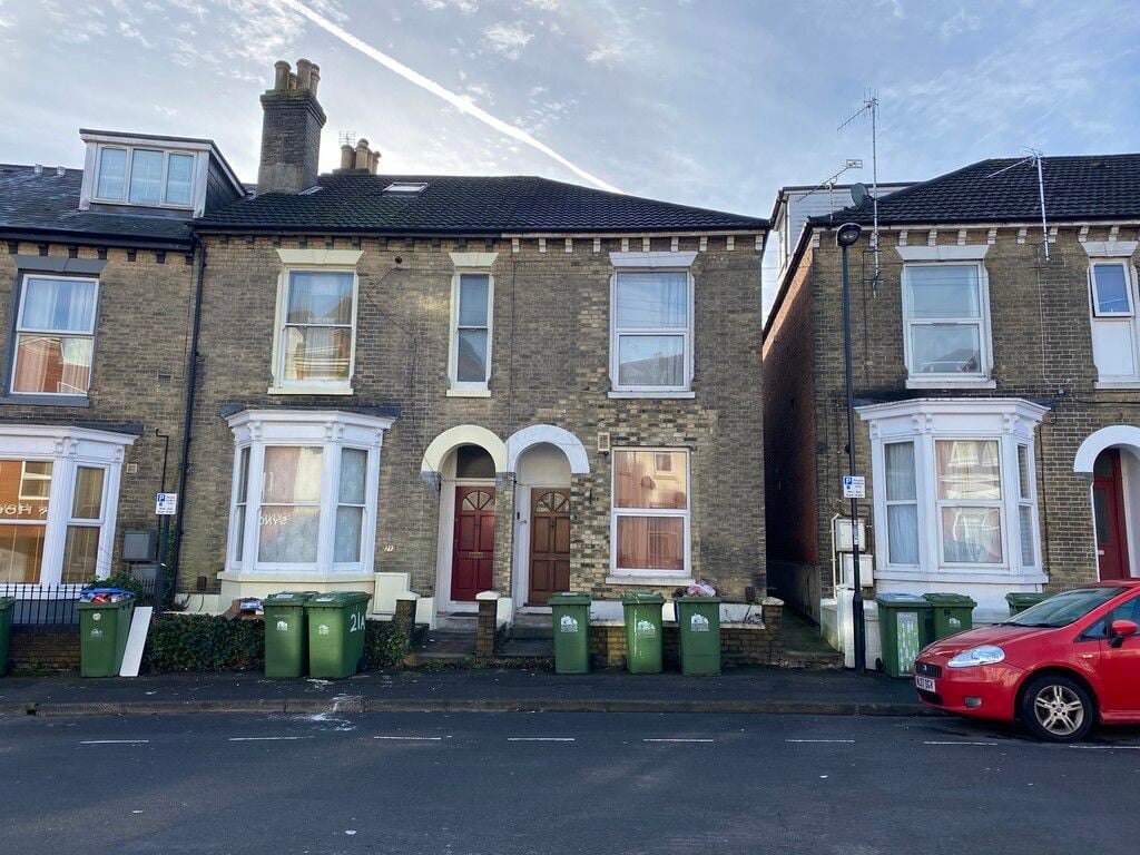 3 bedroom house for rent Ordnance Road, Southampton, SO15 2AZ | UniHomes