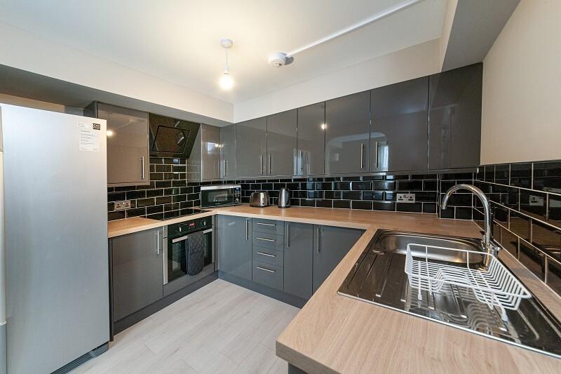 6 bedroom apartment for rent St. James House Newcastle, NE2 1QQ | UniHomes