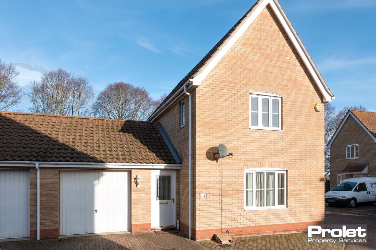 4 Bedroom House For Rent Roe Drive Norwich Nr5 8bt Unihomes