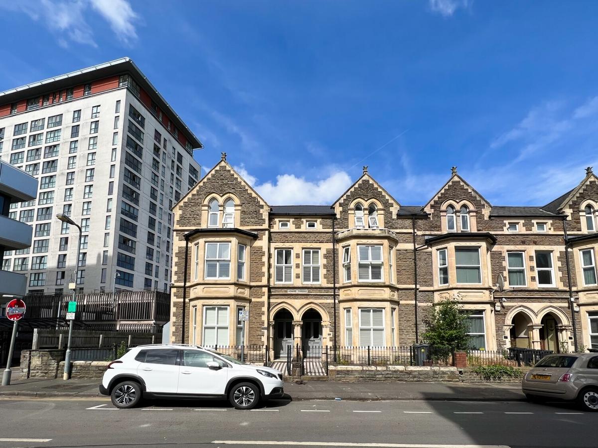 1 bedroom apartment for rent Howard Gardens, Cardiff, CF24 0EF | UniHomes