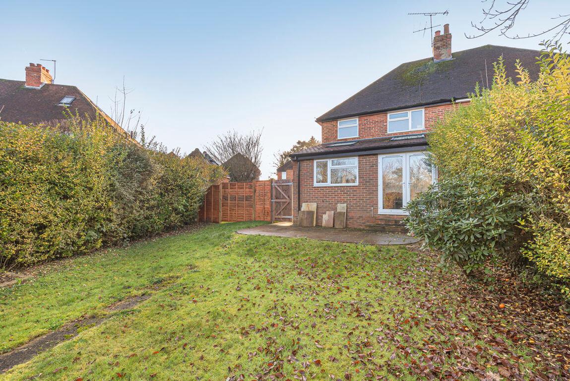 5 bedroom house for rent Ashenden Road Surrey, GU2 7XE | UniHomes