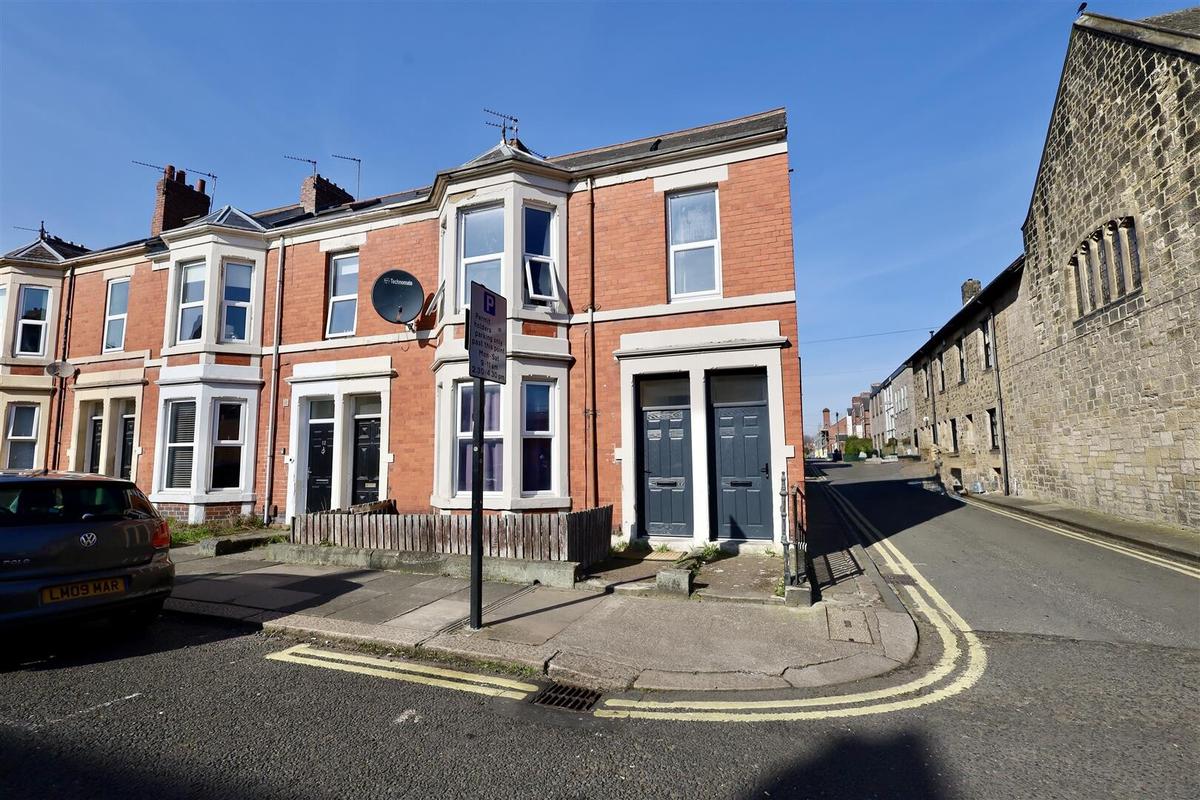 3 bedroom apartment for rent Coniston Avenue Newcastle, NE2 3HA | UniHomes