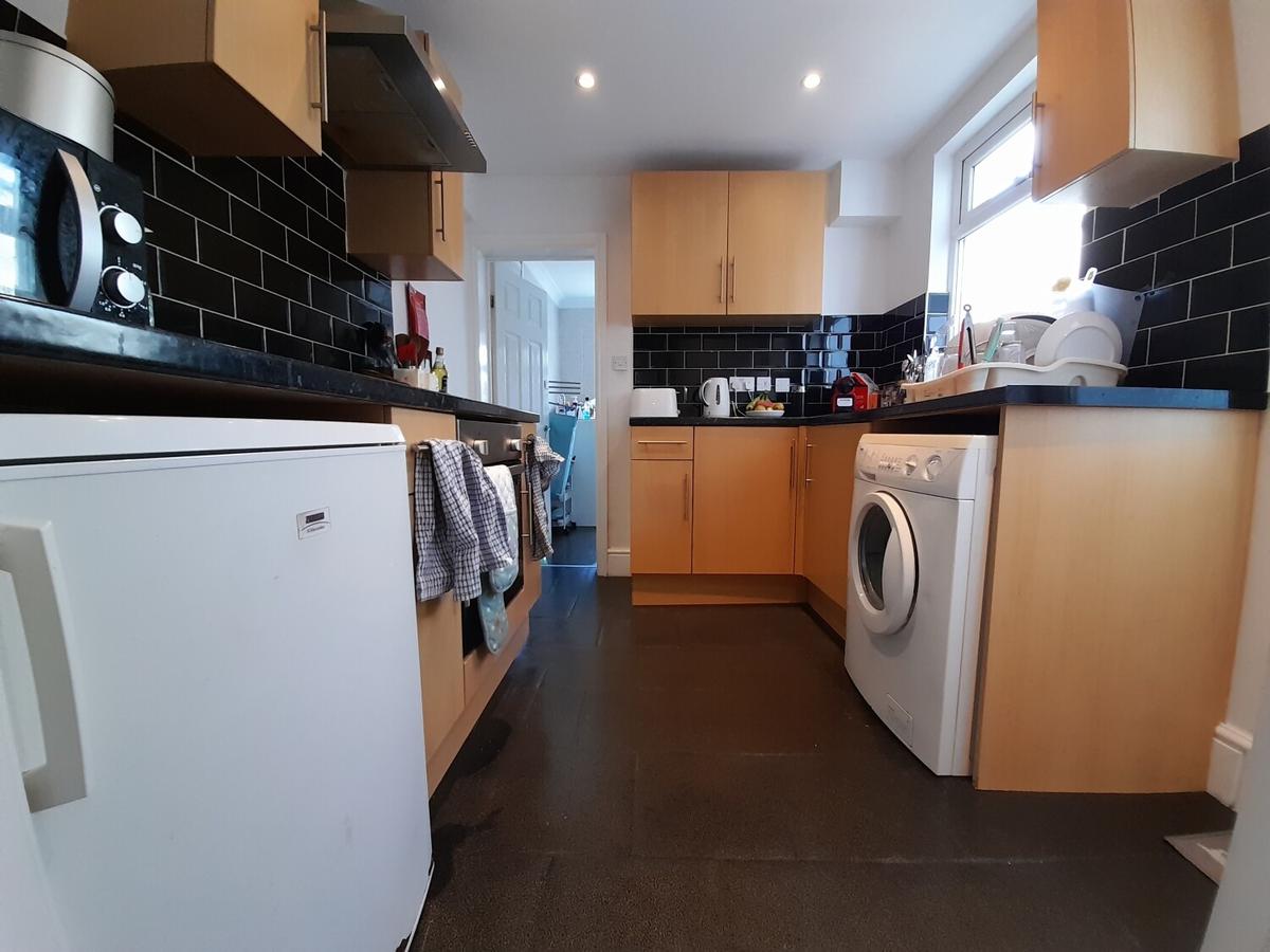 4 bedroom house for rent Rhymney Street Cardiff, CF24 4DF | UniHomes