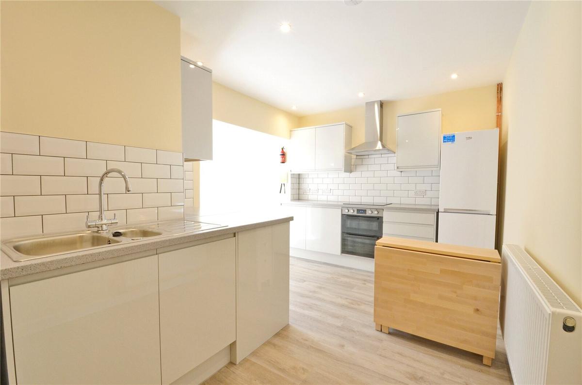 5 bedroom house for rent Rowlandson Gardens Bristol, BS7 9UH | UniHomes