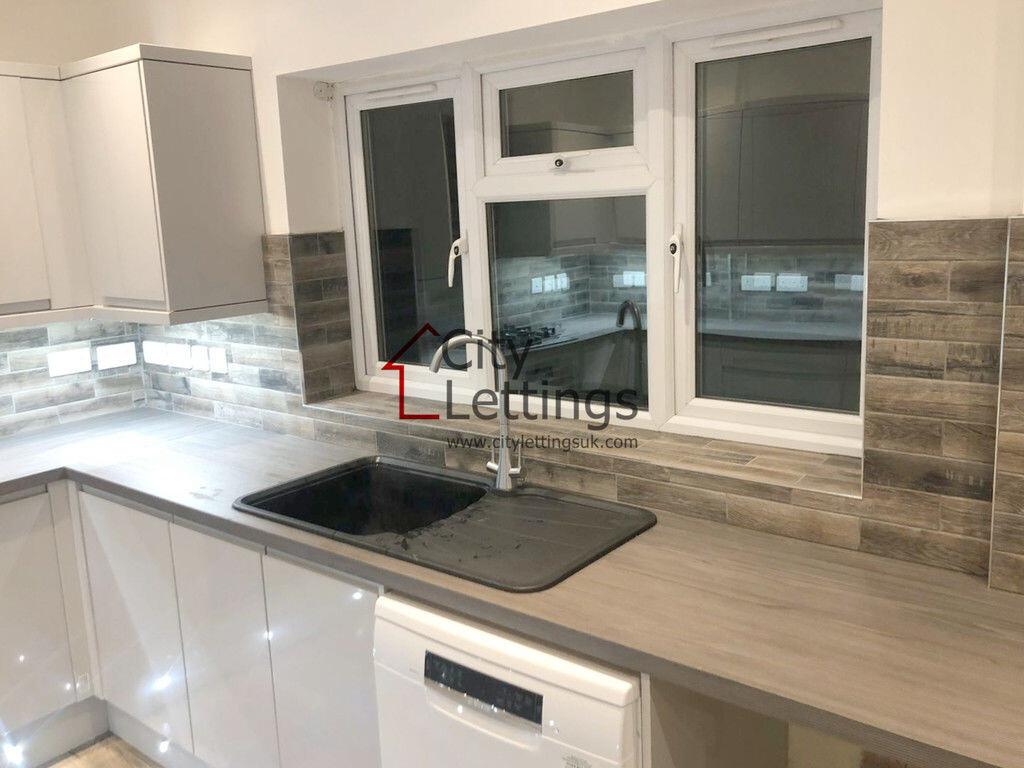 5 bedroom house for rent Johnson Road, Nottingham, NG7 2BX | UniHomes