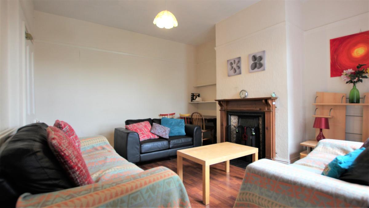 4 bedroom house for rent Deuchar Street Newcastle, NE2 1JX | UniHomes