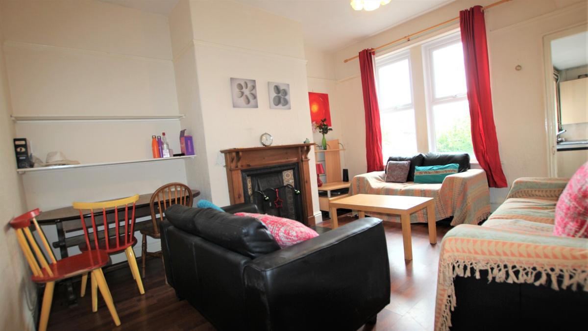 4 bedroom house for rent Deuchar Street Newcastle, NE2 1JX | UniHomes