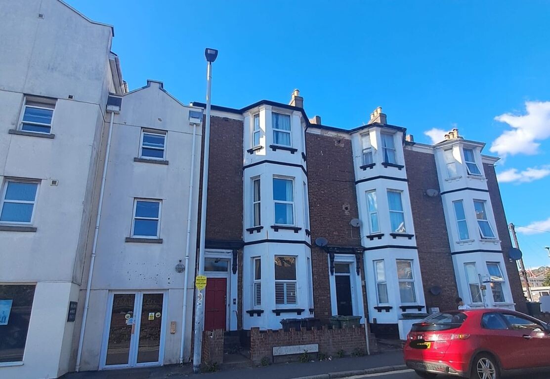 2 bedroom apartment for rent Old Tiverton Road Exeter, EX4 6LB | UniHomes