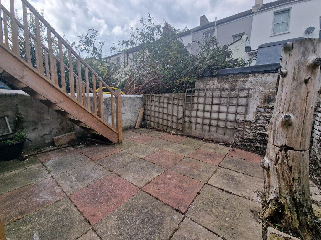 3 bedroom house for rent Fairlight Place East Sussex Brighton, BN2 3AH ...