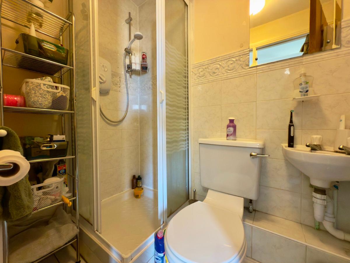 3 bedroom apartment for rent High Riggs, Edinburgh, EH3 9BW | UniHomes