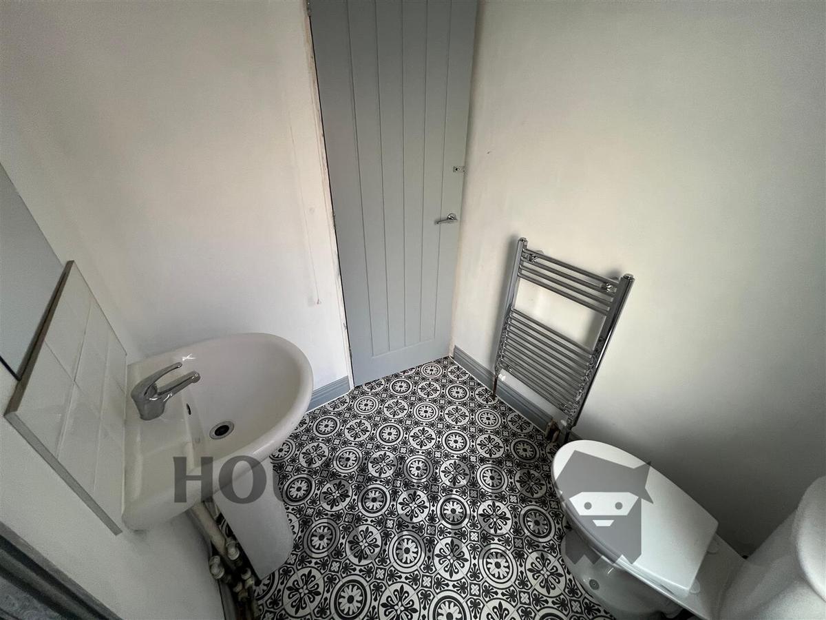 4 bedroom house for rent Dulverton Road, Leicester, LE3 0SA | UniHomes