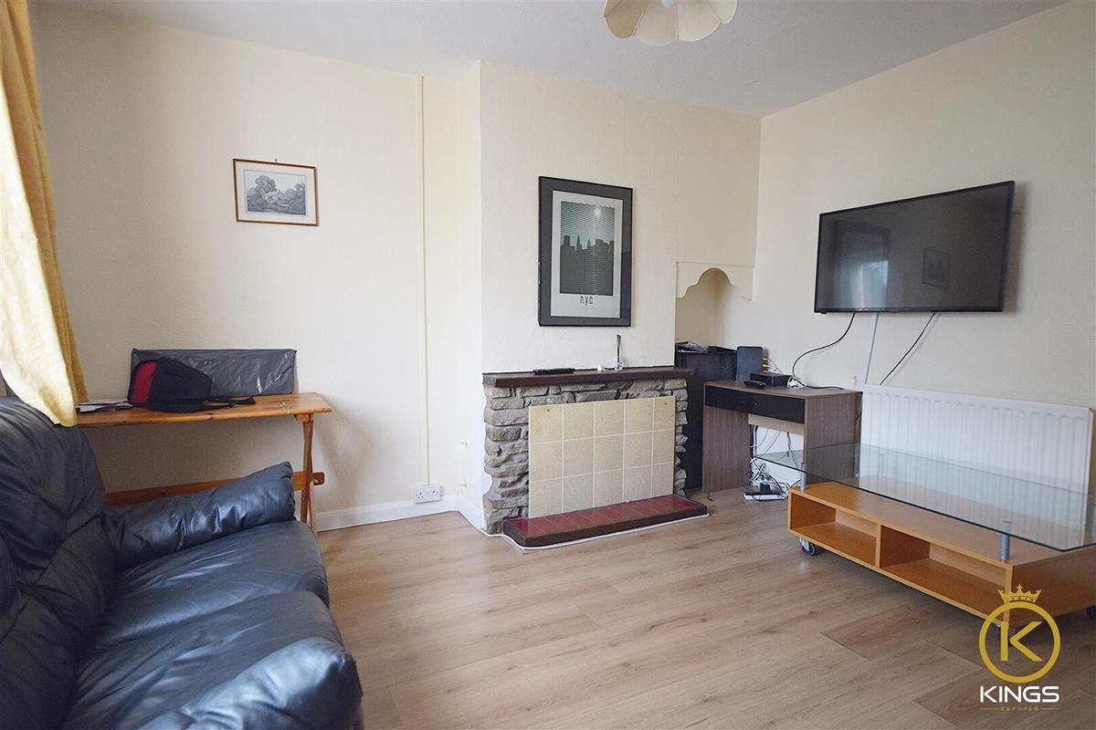 3 bedroom house for rent Southway, Surrey, GU2 8DL | UniHomes