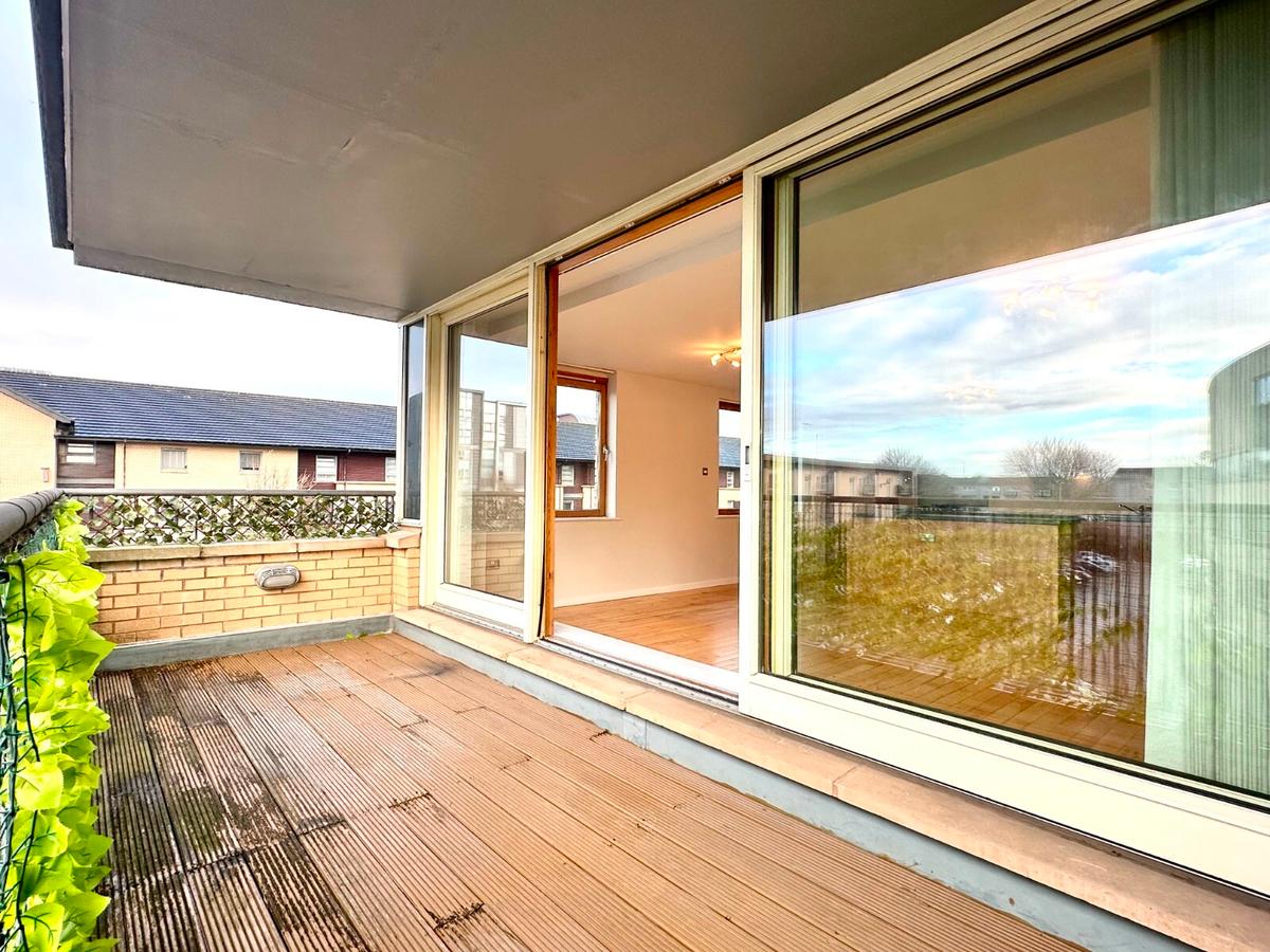 2 bedroom apartment for rent Queen Elizabeth Gardens, Flat 3/4 Glasgow ...