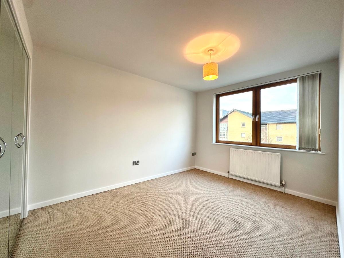2 bedroom apartment for rent Queen Elizabeth Gardens, Flat 3/4, Glasgow ...