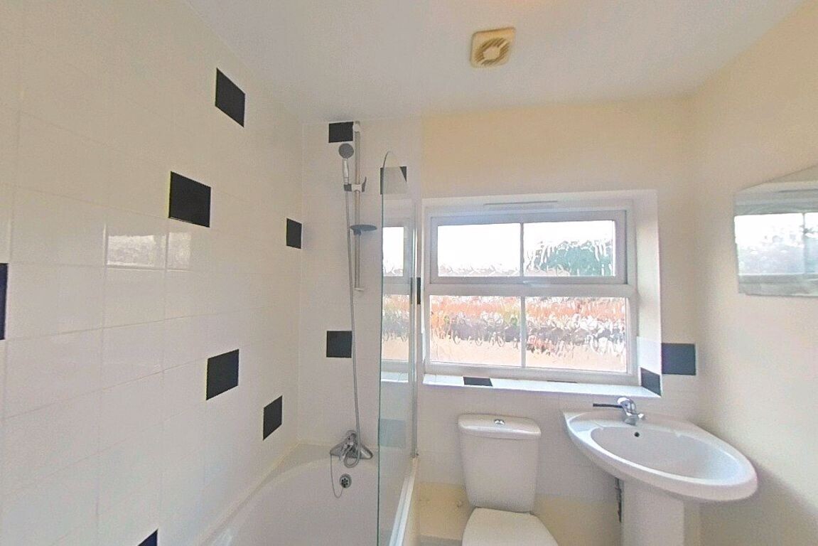 4 bedroom house for rent Goods Yard Close Loughborough, LE11 5EB | UniHomes