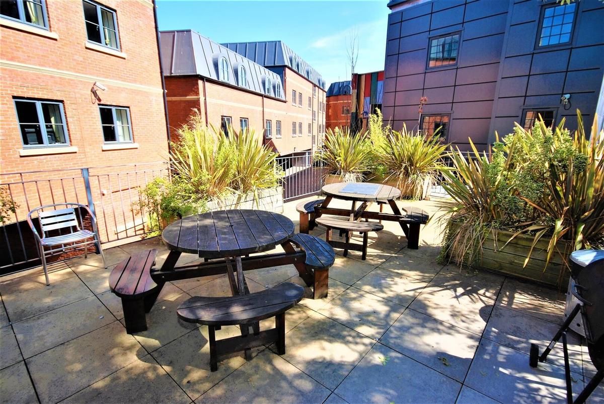 8 bedroom apartment for rent Station House Leamington Spa, CV31 3NS ...