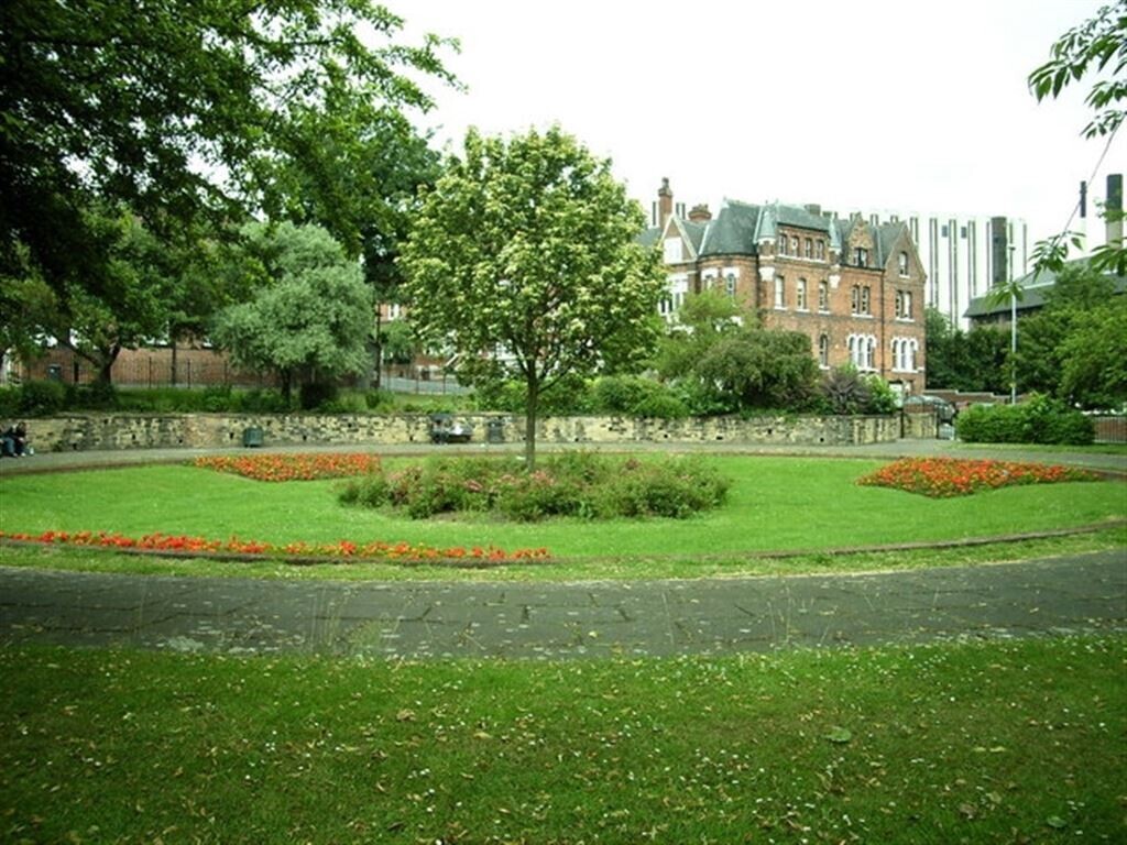 5 bedroom apartment for rent Hanover Square, Leeds, LS3 1AP | UniHomes