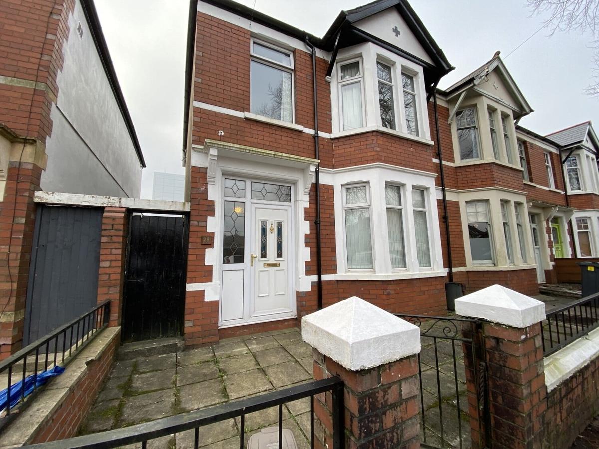 4 bedroom house for rent Maindy Road, Cardiff, CF24 4HL | UniHomes