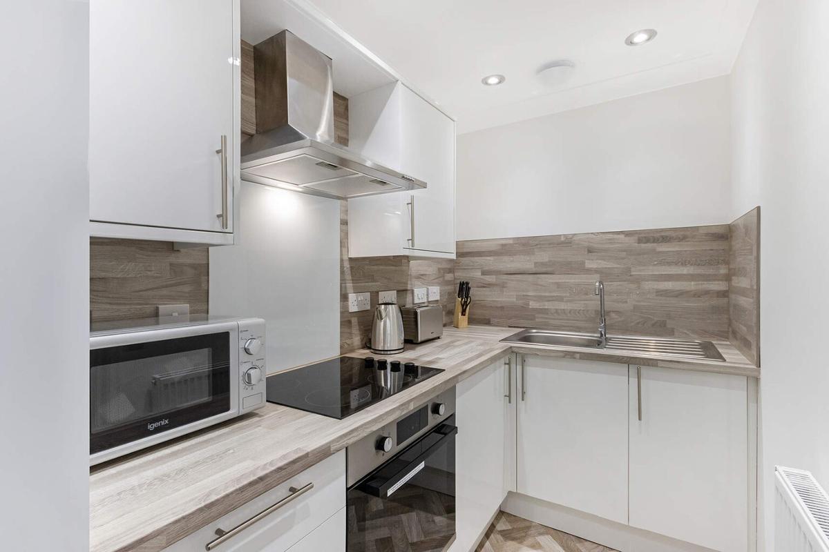 1 bedroom apartment for rent Kennoway Drive, 1F2 Glasgow, G11 7UA ...