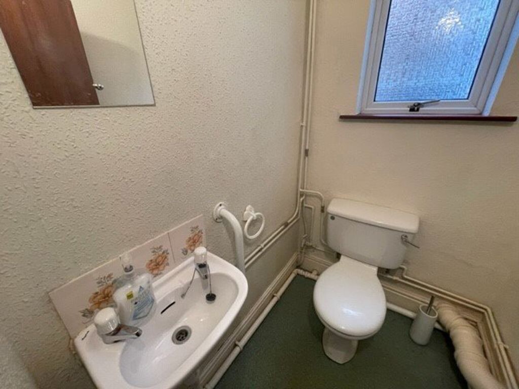 6 bedroom house for rent Queens Road, Leicester, LE2 1WQ | UniHomes