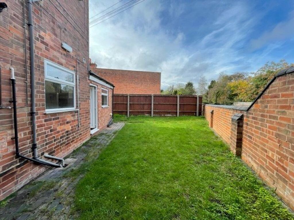 6 bedroom house for rent Queens Road, Leicester, LE2 1WQ | UniHomes