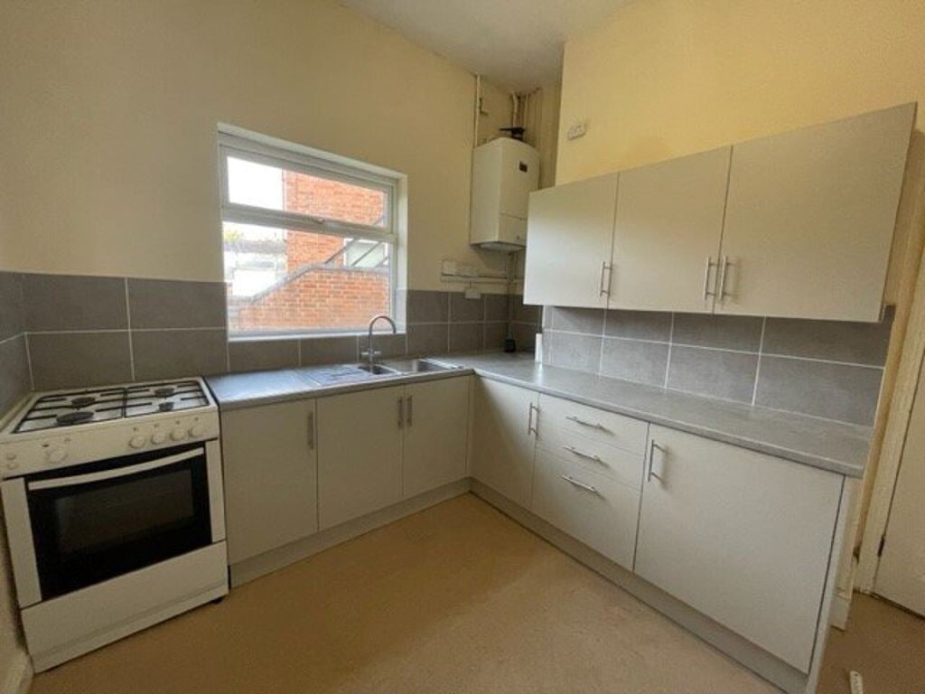 6 bedroom house for rent Queens Road, Leicester, LE2 1WQ | UniHomes