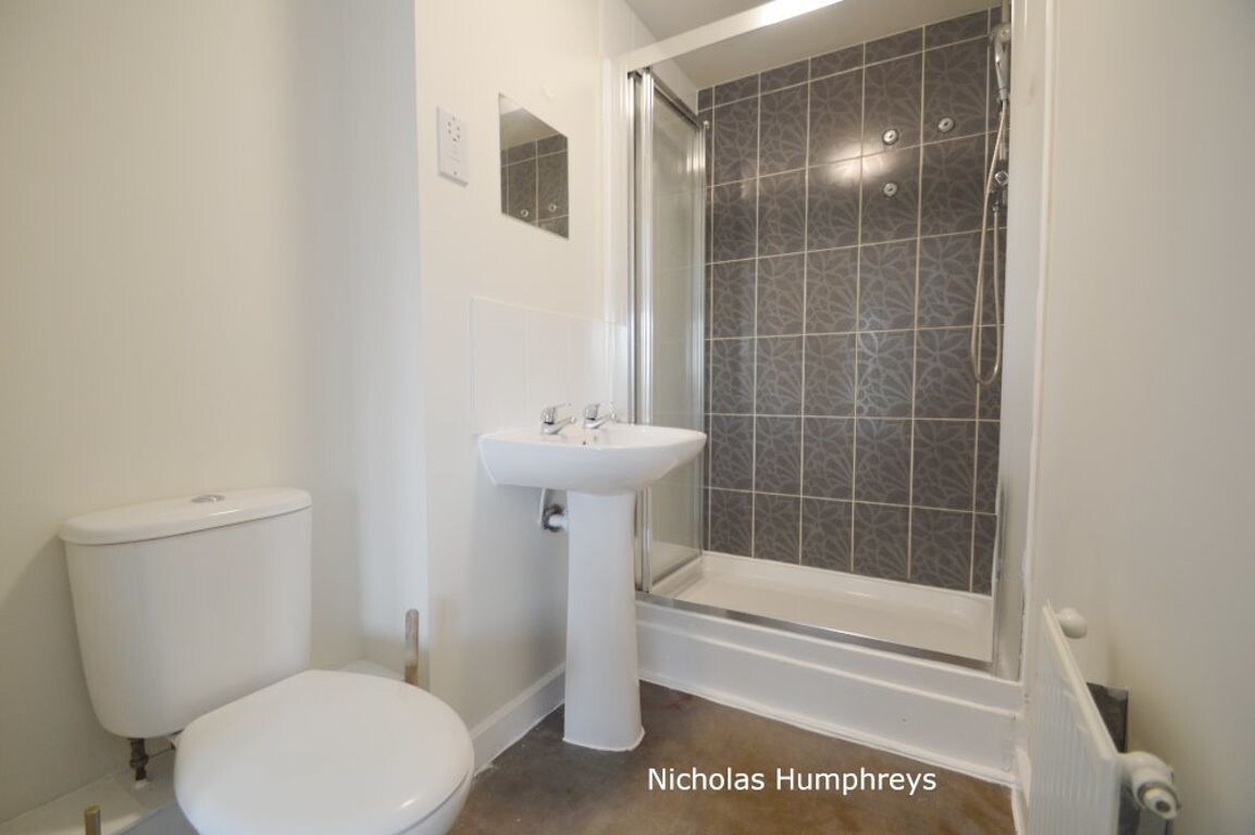 5 bedroom house for rent Aviation Avenue, Hertfordshire, AL10 9UB ...